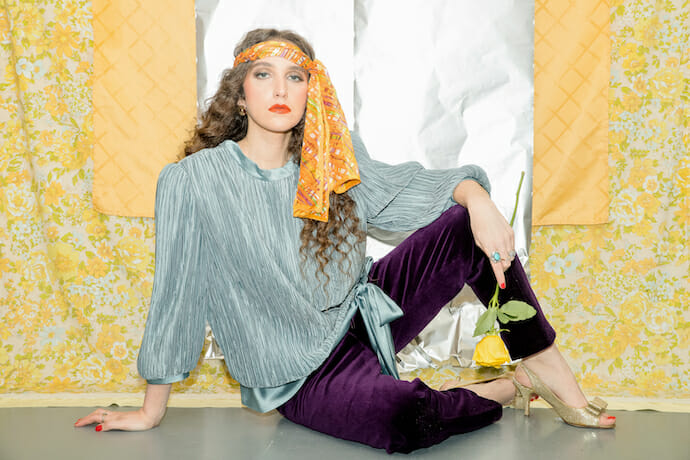 Entering the World of Nadia Marie - Mainline